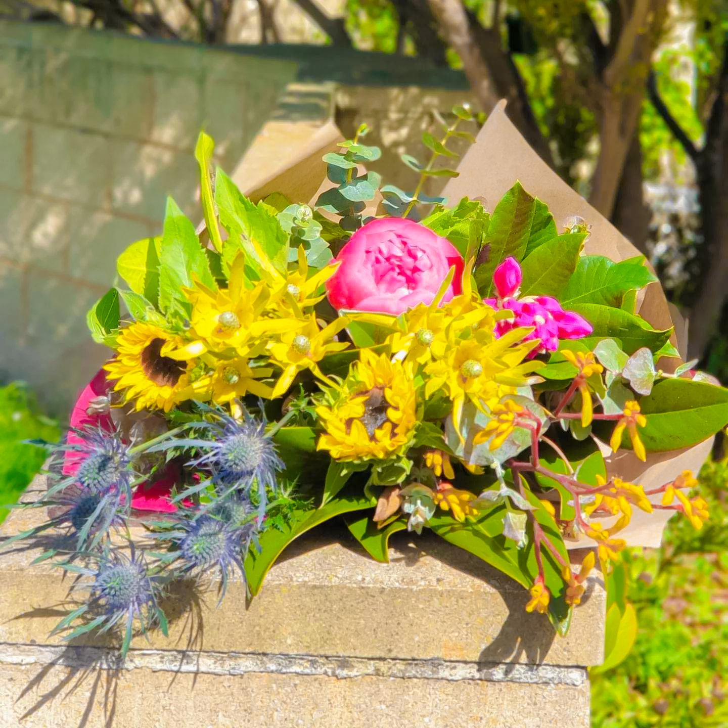 The Convenience of Online Fresh Flower Delivery: Bringing Joy in an ...